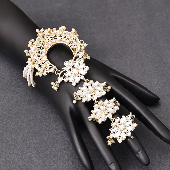 Buy Hathphool Jewellery Online - Gold Hathphool Designs | Sukkhi ...